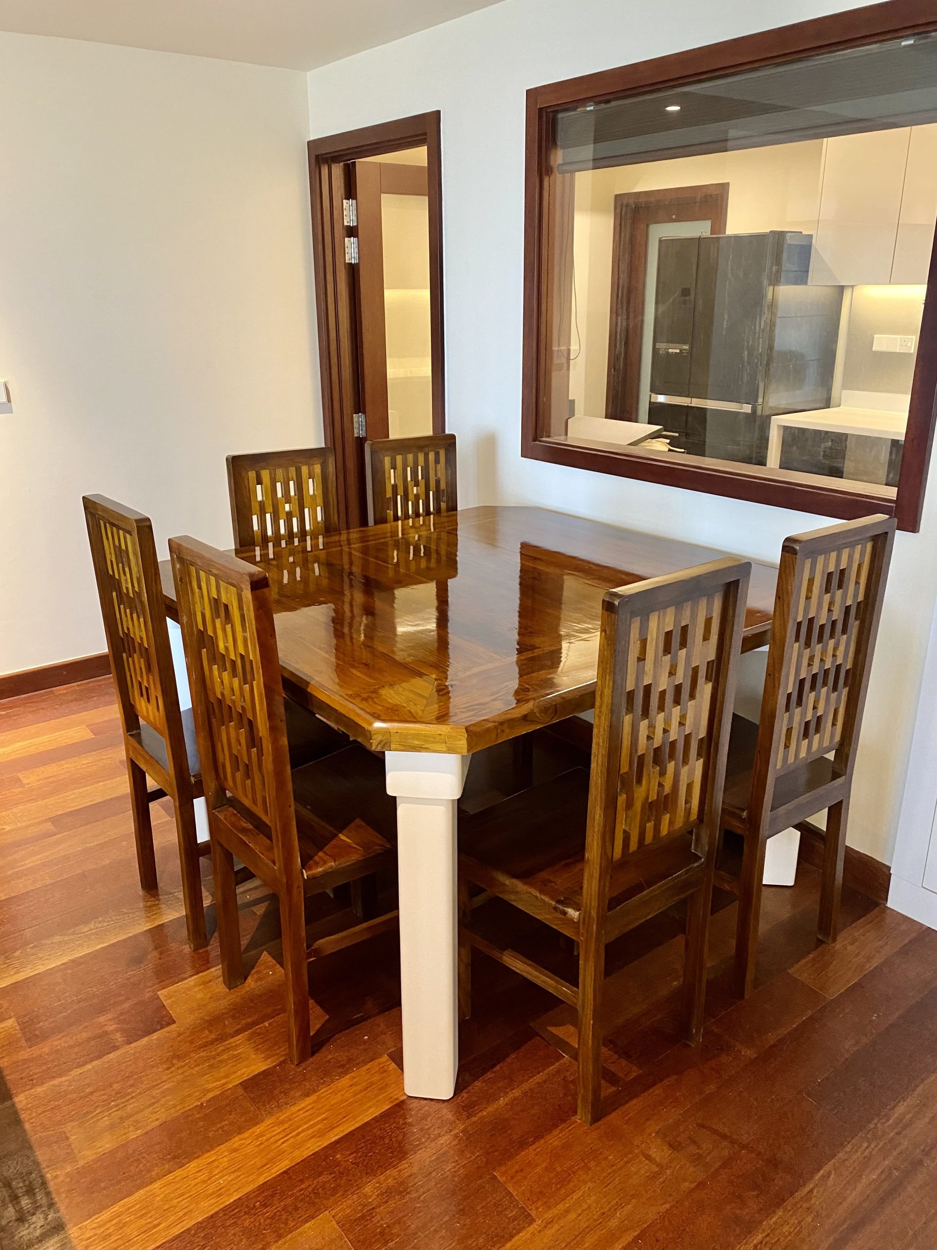 Cinnamon Life Apartment - Leeban Interiors